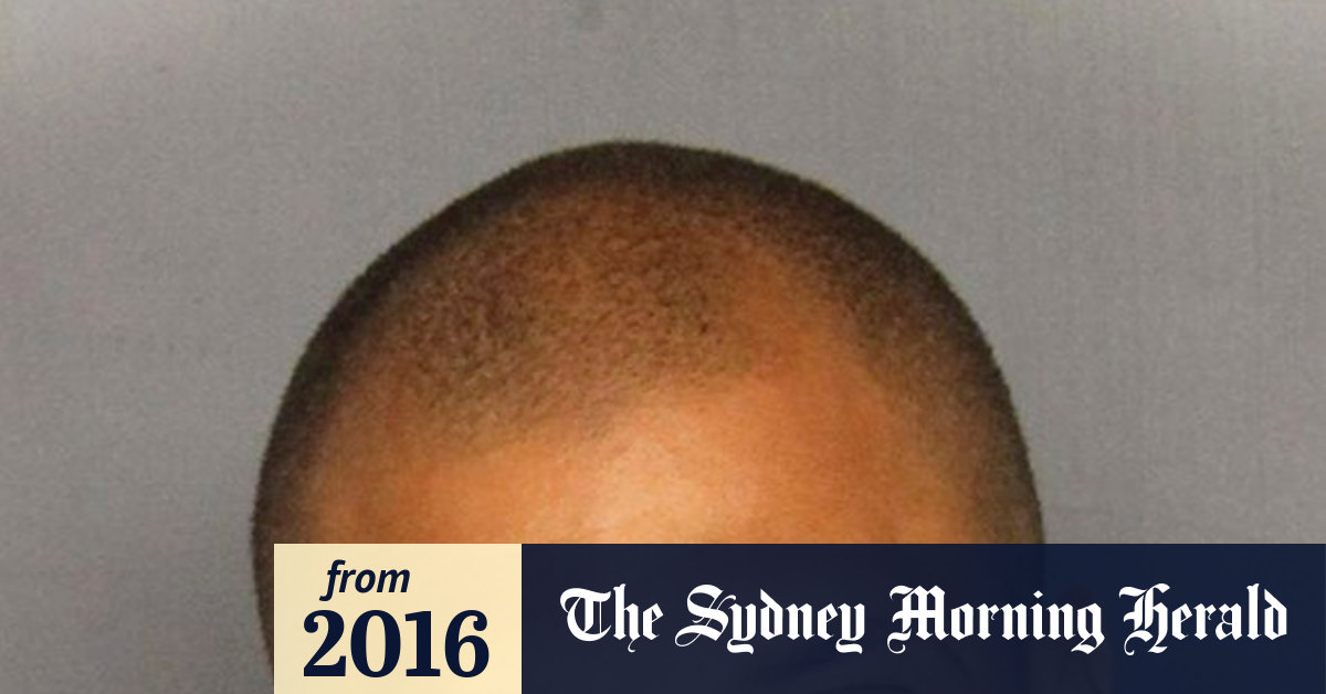 ‘Hot mugshot guy’ Jeremy Meeks reveals his first modelling photo