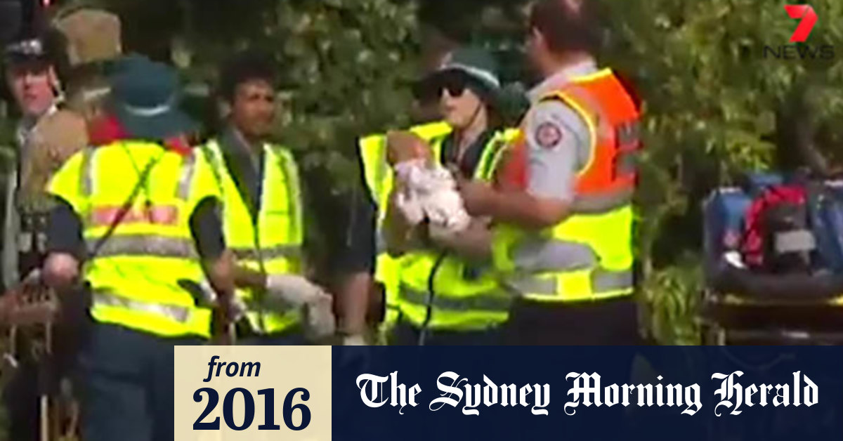 Video: Baby rescued during siege