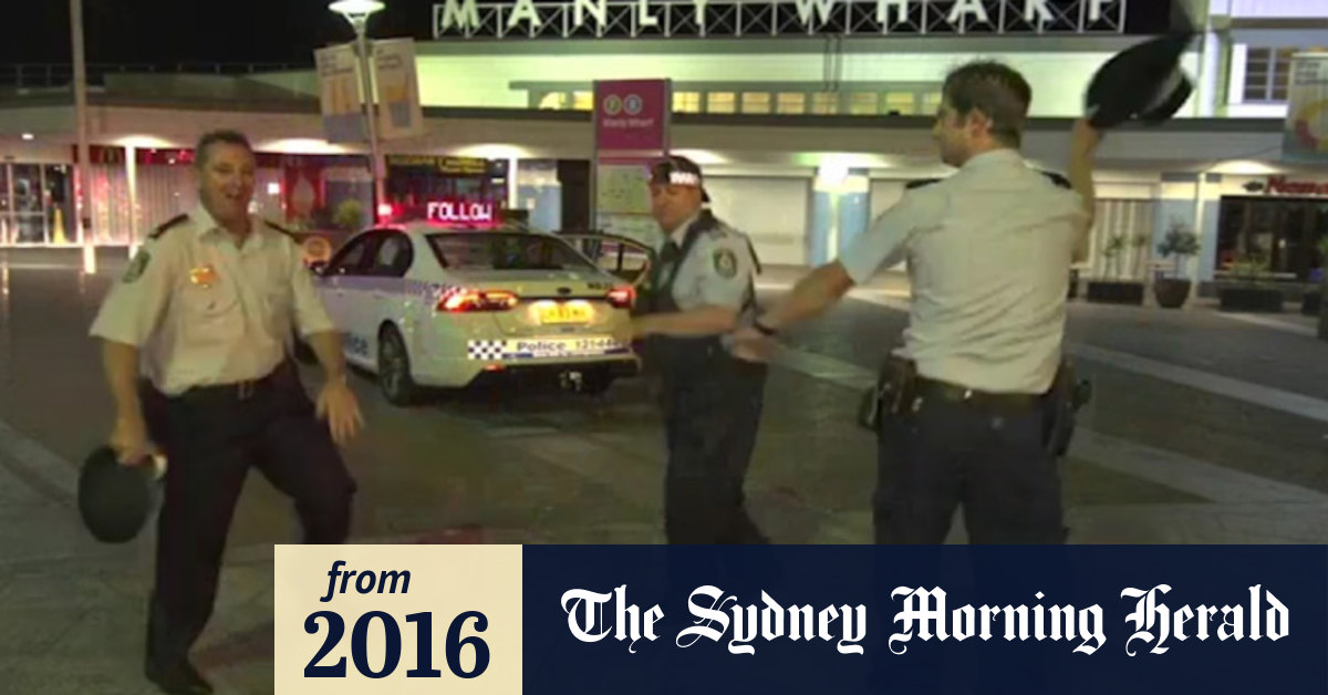 Video: Australia's cops jump in on running man