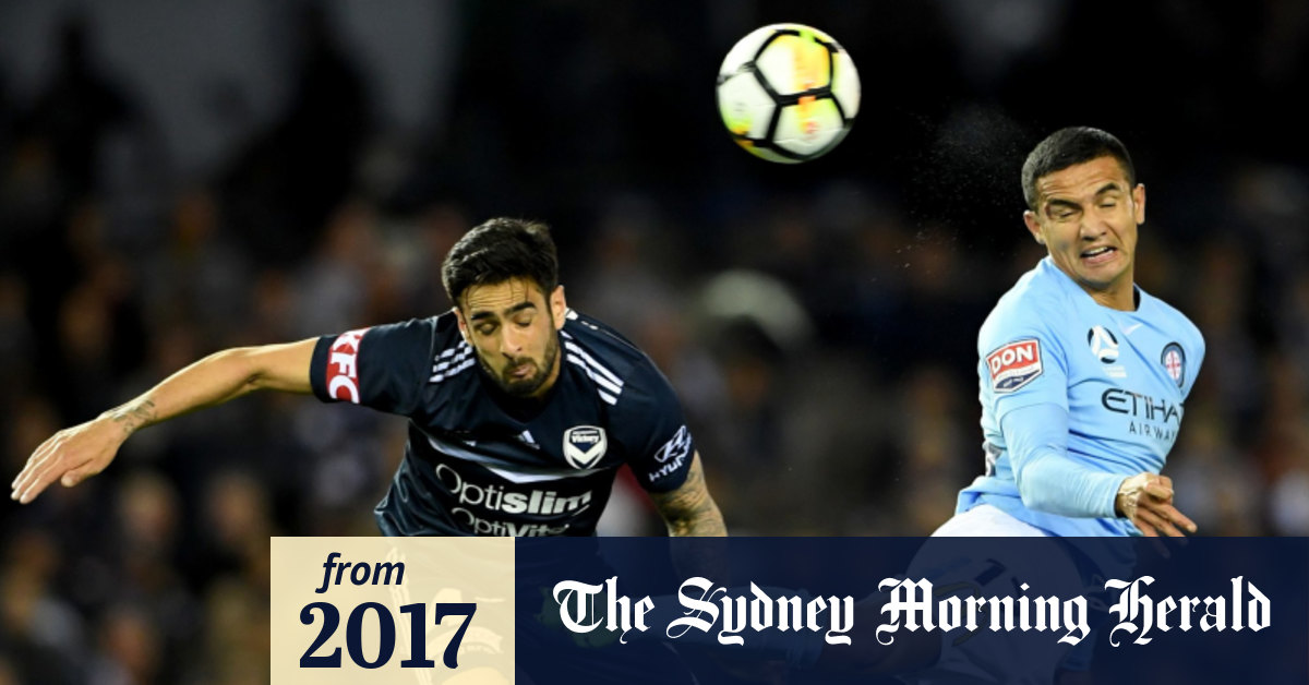 Kevin Muscat, Warren Joyce, coy on defence and attack for Christmas ...