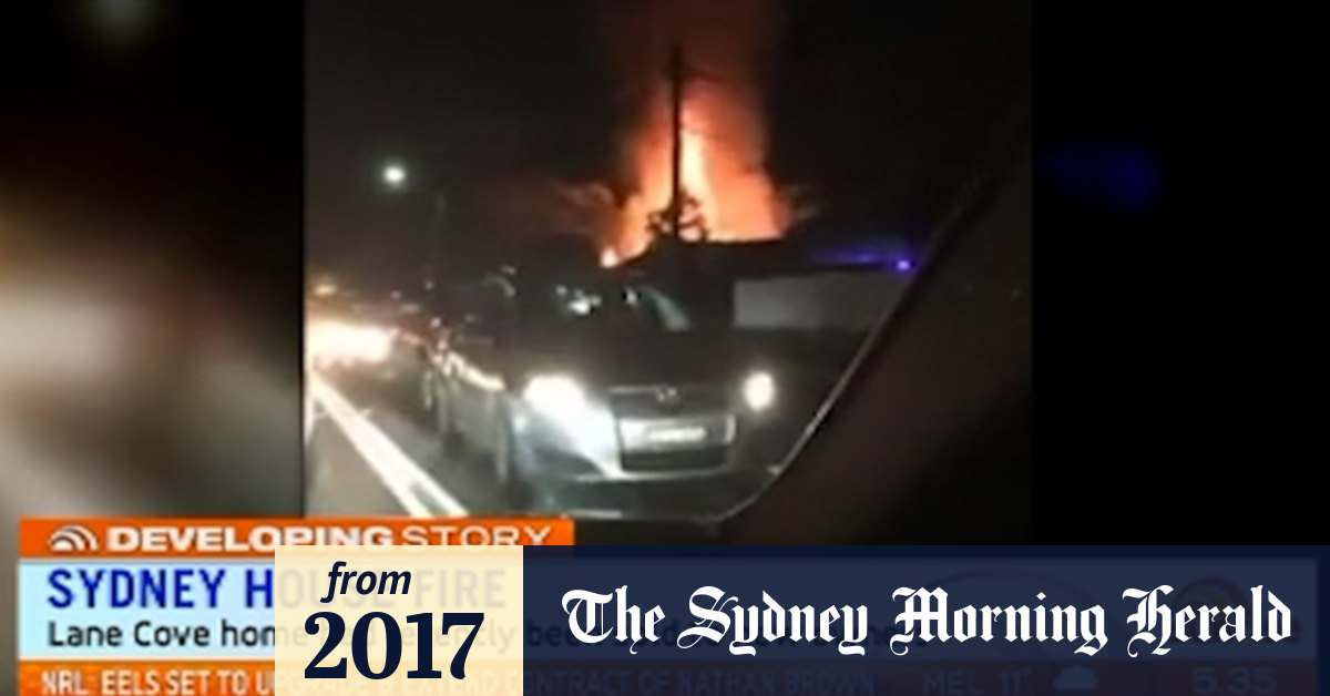 Video: Sydney house fire causes peak hour chaos