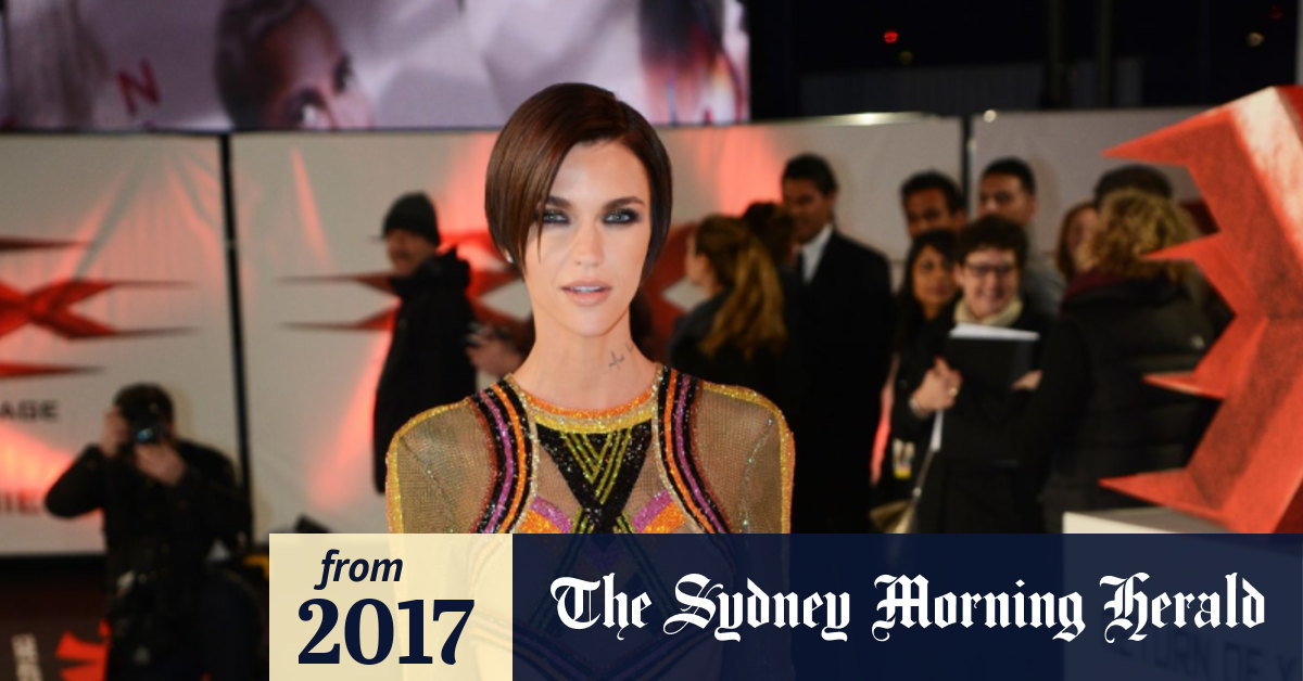 Celebrity red carpet watch