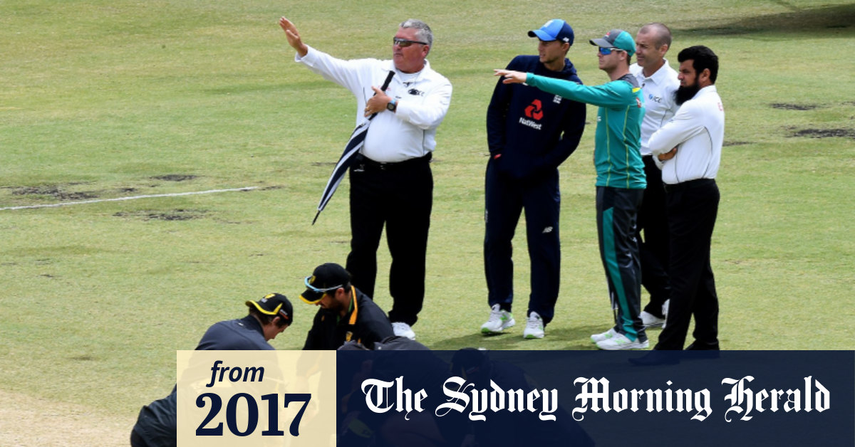 Ashes 2017/18: Leak in covers, damp pitch, hurts Australian bid for glory
