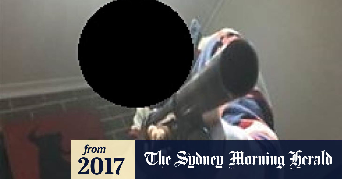 Video: Man pointed gun at daughter: police