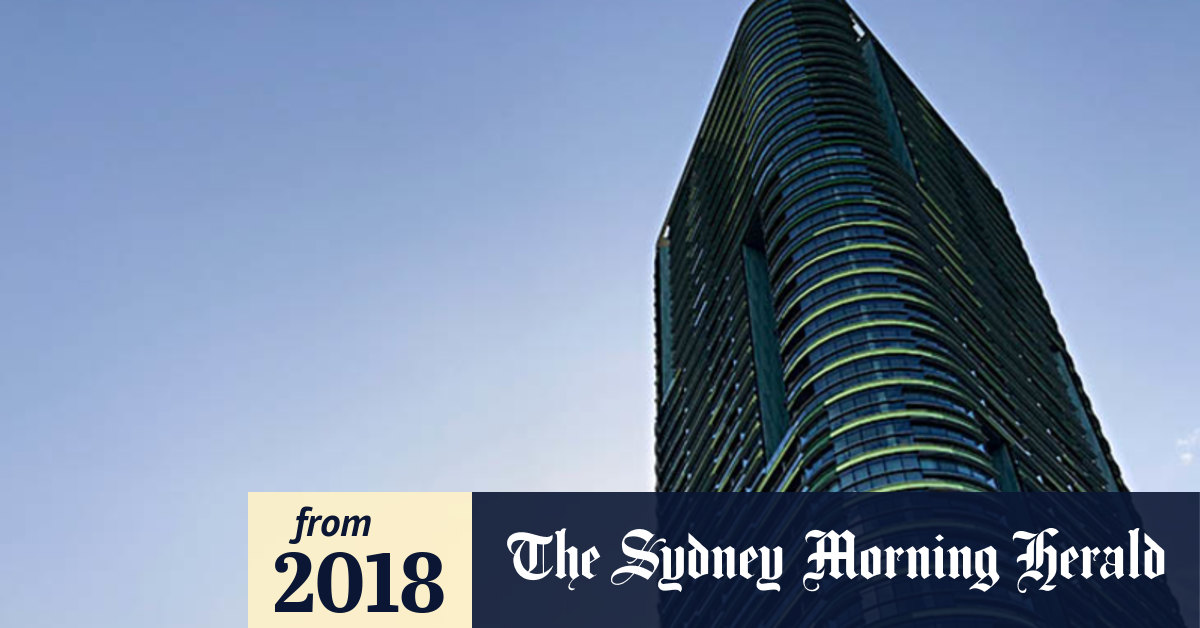 Video: 30-storey tower at risk of collapse