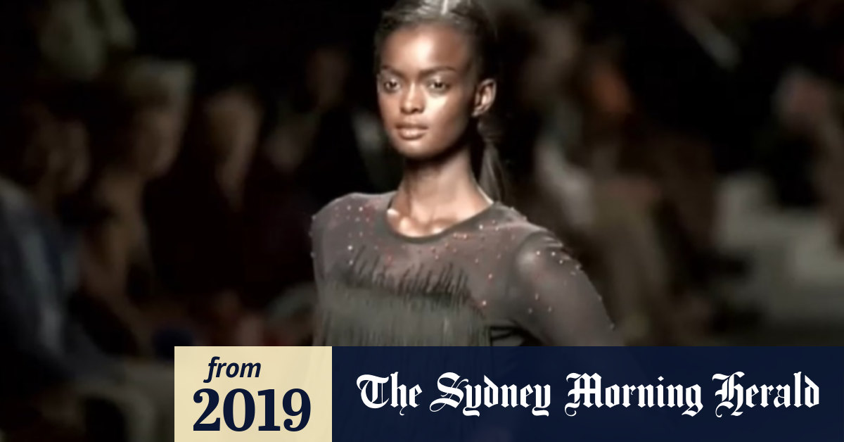 Video: Australian model held in US immigration