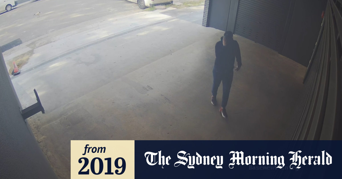 Video: CCTV released of alleged armed robbery and furniture theft