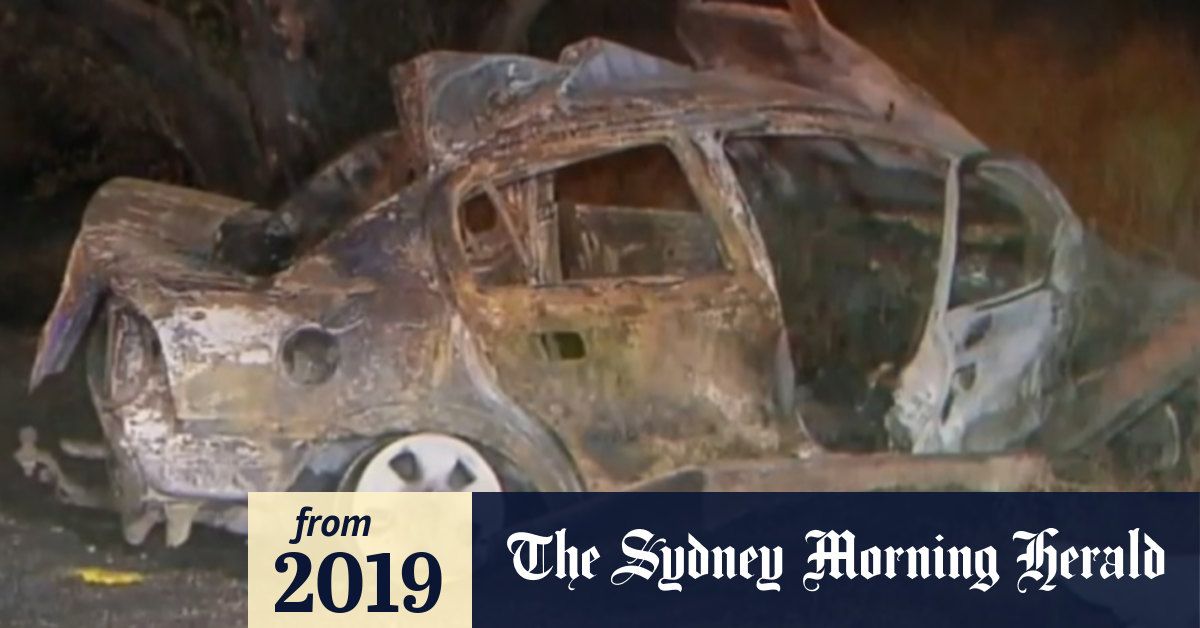 Video: Father risks his own life to save a driver from a burning car