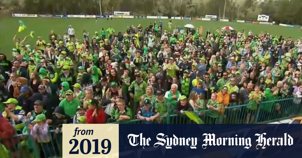 Video: Raiders given hero's welcome