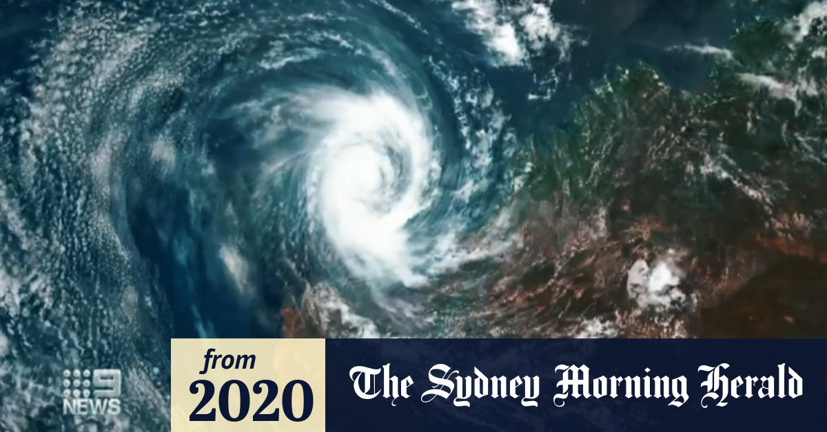 Video: Cyclone Damien gains momentum