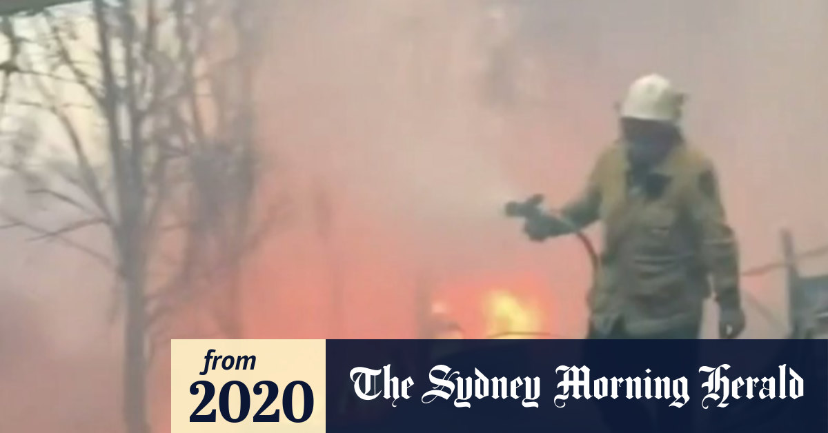 Video: Scorching temperatures spark fresh bushfire threat