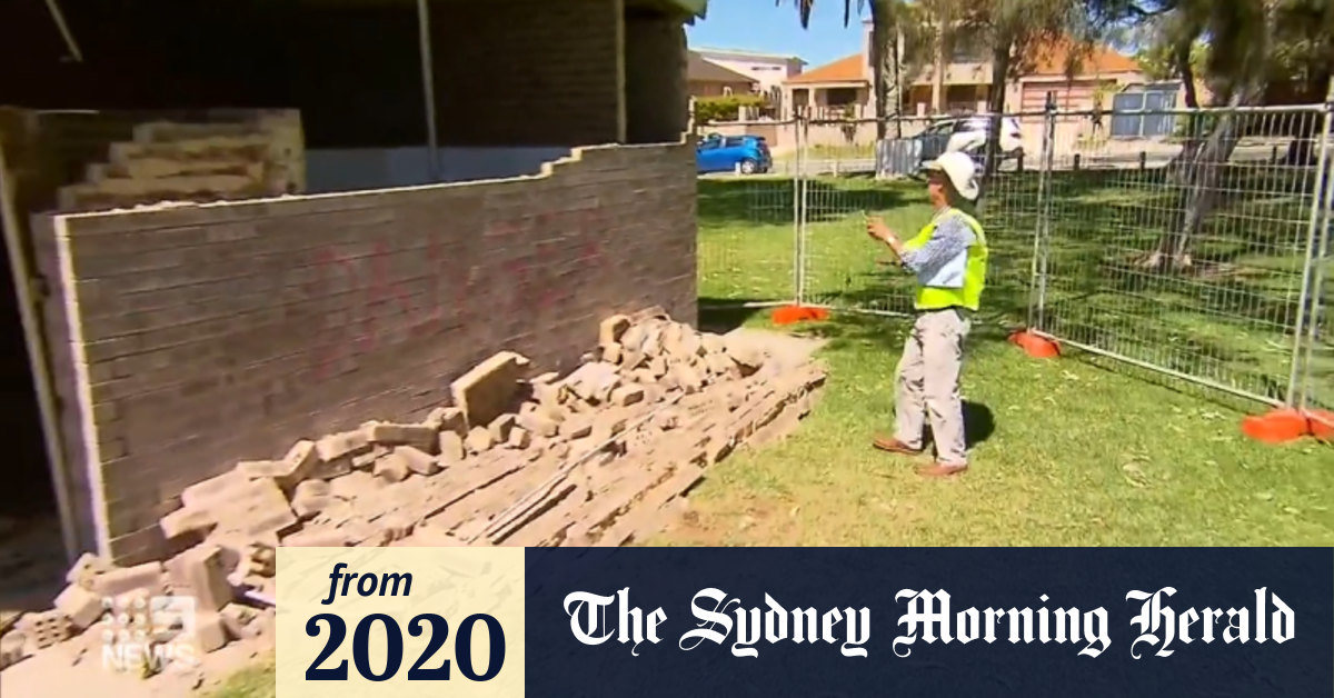 Video: Perth police hunting three responsible for building explosion