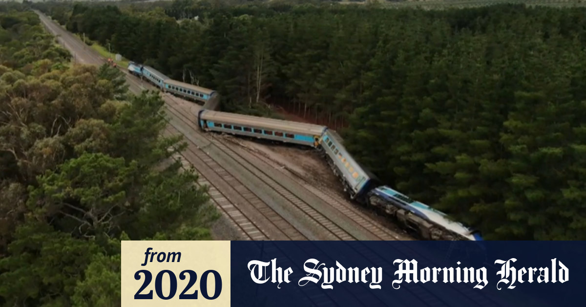 Video: Melbourne to Sydney rail line re-opens