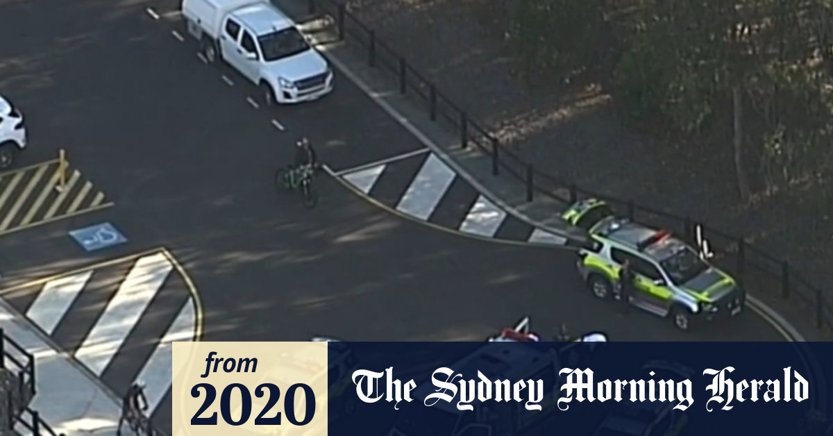 Video: Woman drowns while kayaking on Lake Samsonvale, north-west of ...