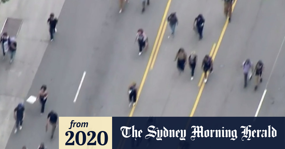 Video: US Protests: LA protestors take over freeway