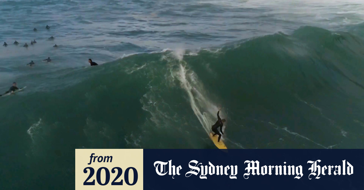 Video: Massive Manly waves