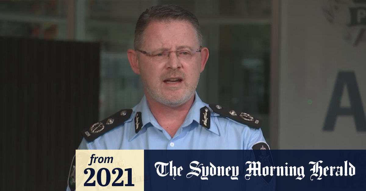 Video: Fugitive Peter Foster arrested