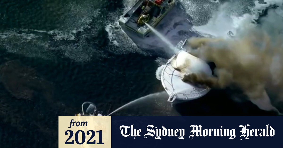 Video: Emergency crews battle boat fire on Sydney's Northern Beaches