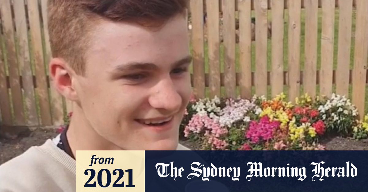 Video: Family 'sick' with concern as two teens go missing in Victoria