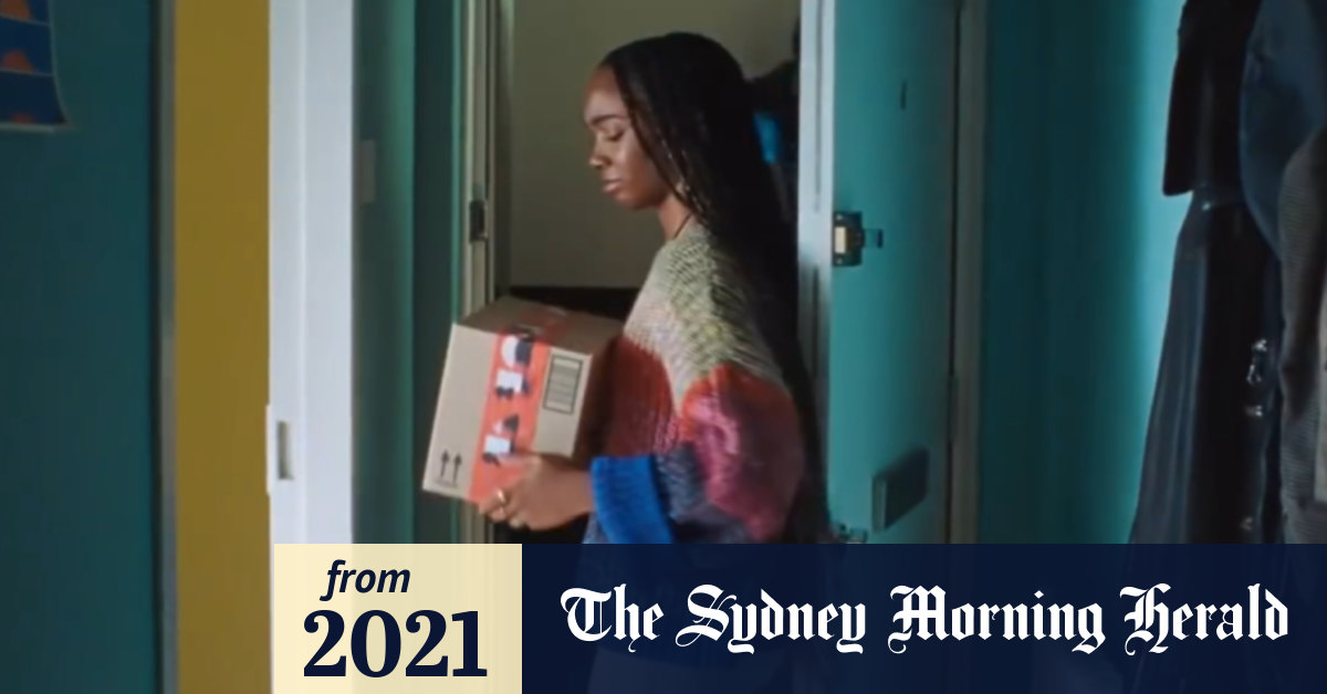 Video: 2021 Christmas ads: Amazon - Kindness, the greatest gift