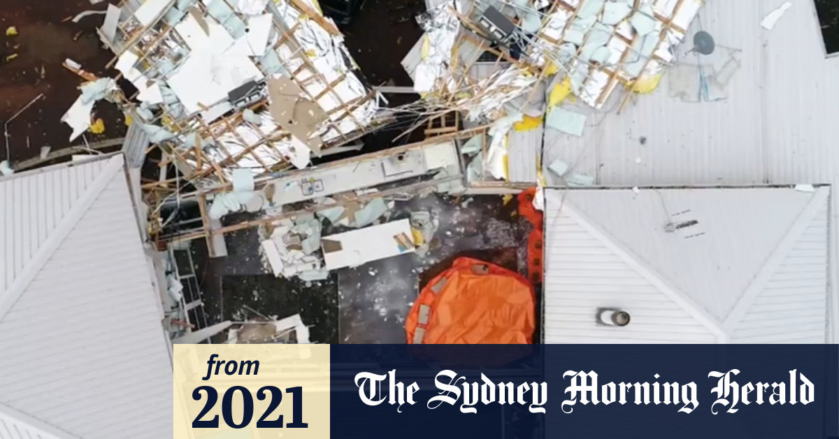 Video: Supercell storm wreaks havoc in Perth