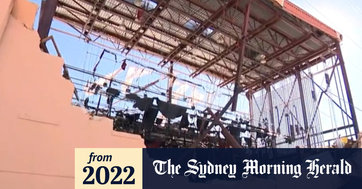 Video: Clean-up begins in Hurricane Ian's wake