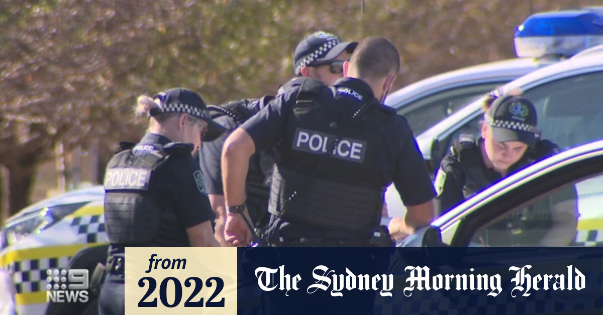 Video: Manhunt underway in Adelaide after shooting