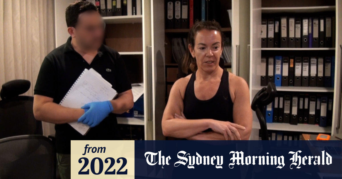 Video: AFP raid on Melissa Caddick's home in November 2020