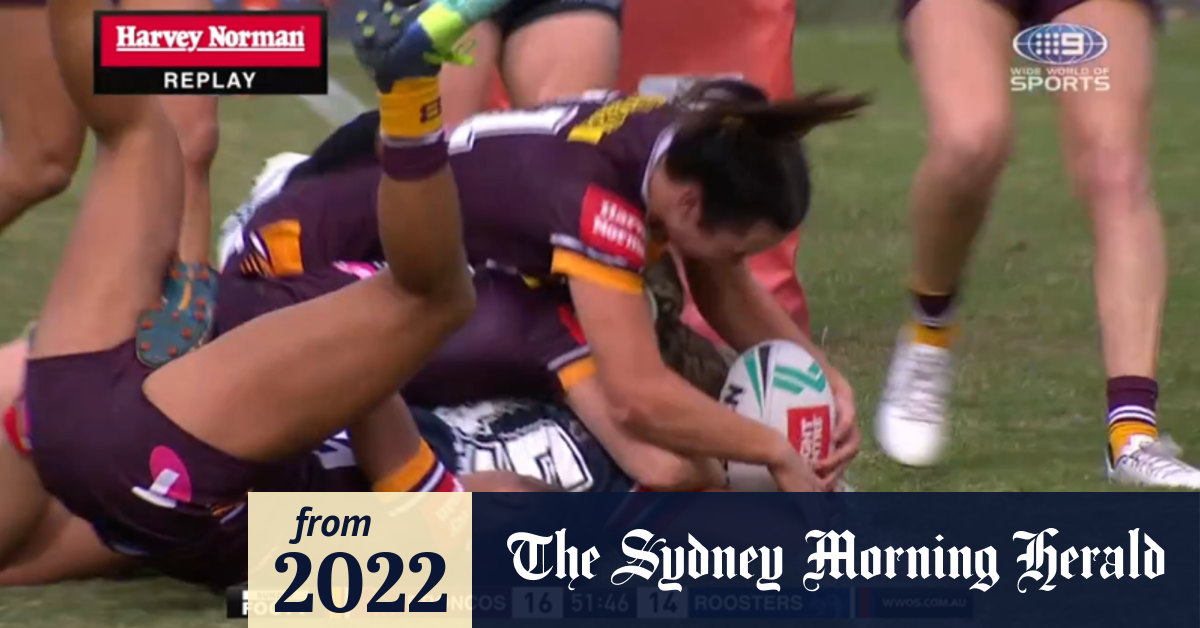 Video: Keilee Joseph's try is given the all clear from the Bunker