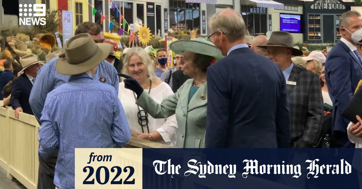 Video: Princess Anne visits the Sydney Royal Easter Show