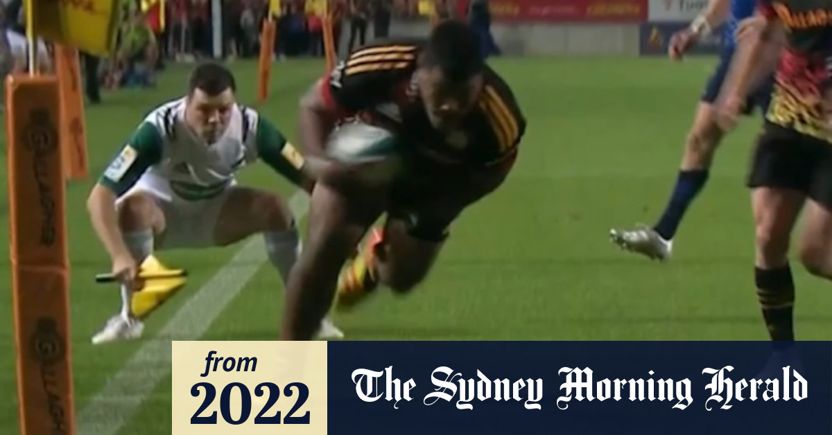 Video: Blues star's brilliant try-saving tackle