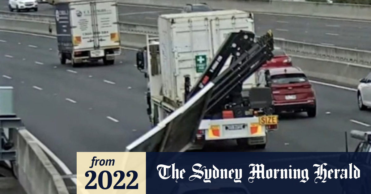 Video: Warning over unstable loads on Victorian highways
