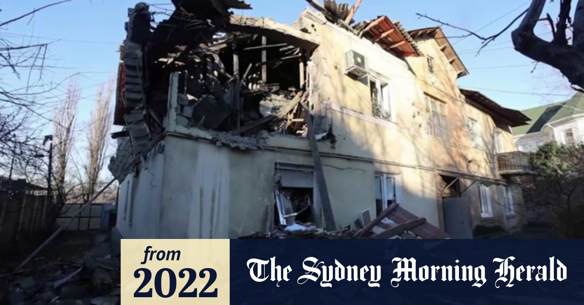 Video: Russian missile strikes force emergency power switch in Ukraine