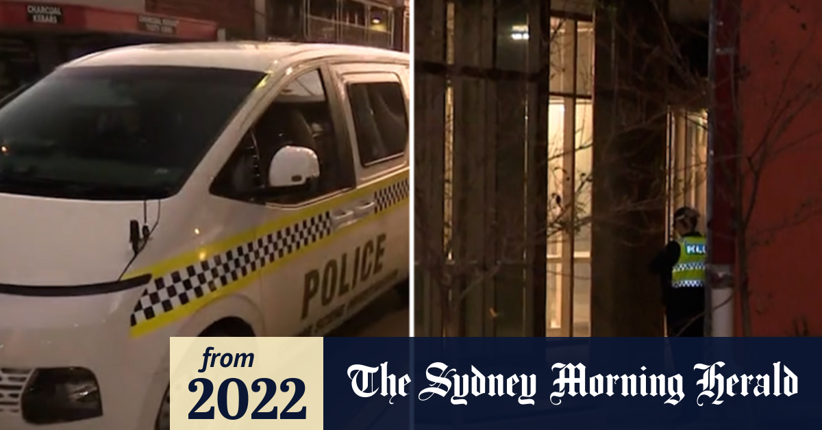 Video: Police investigate alleged stabbing in Adelaide
