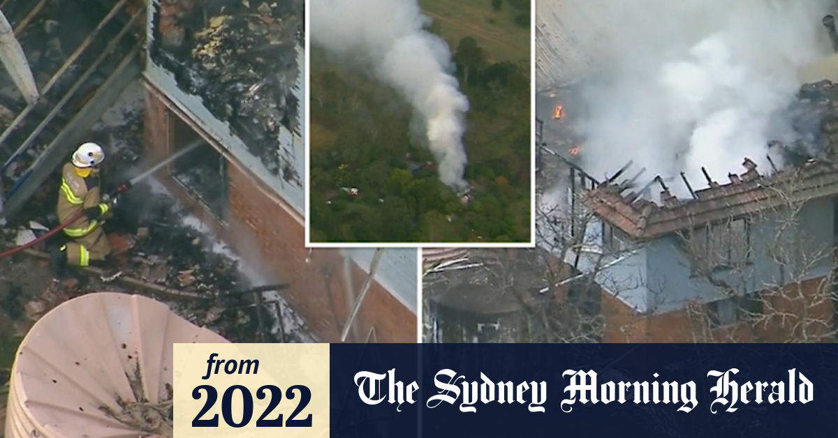 Video: Firefighters battle Brisbane house fire