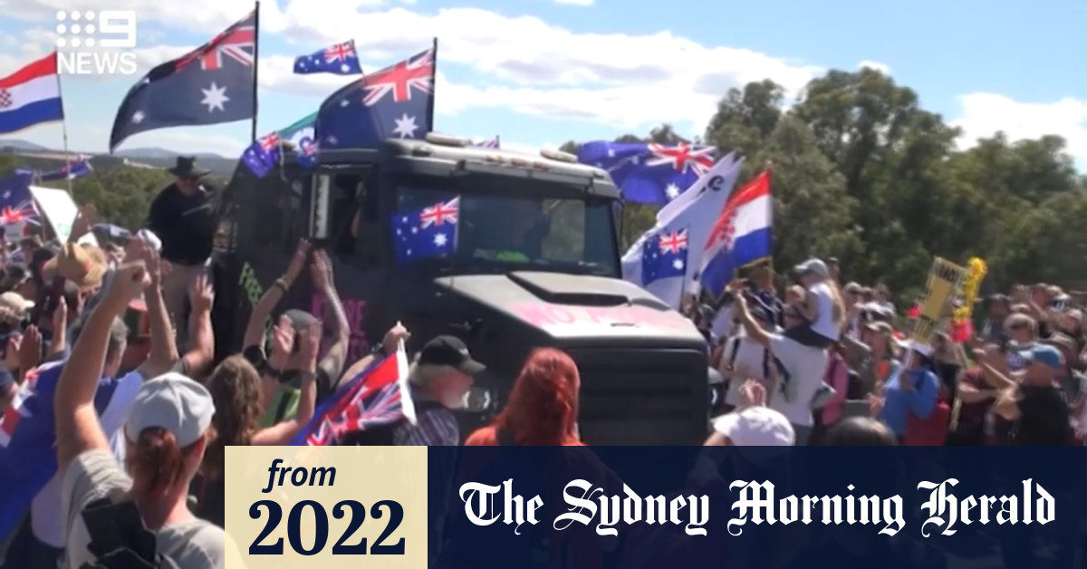 Video: Thousands of anti-vax protesters march on Canberra