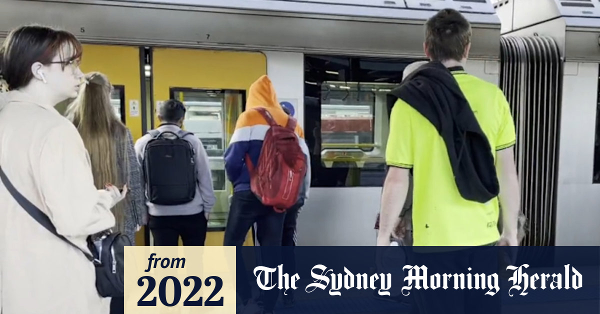 Video: Transport union and state government still battling over trains