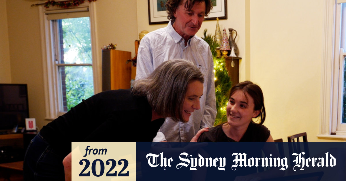 Video: Anwen checks her HSC results