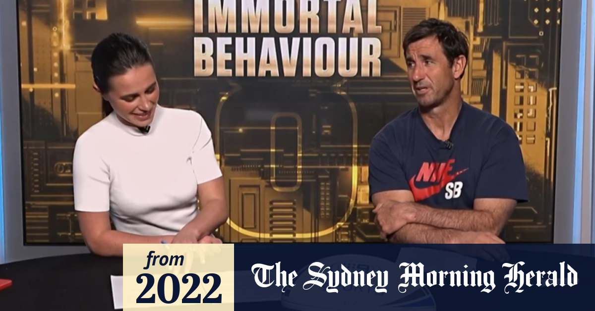 Video: Joey weighs in on Latrell booing situation