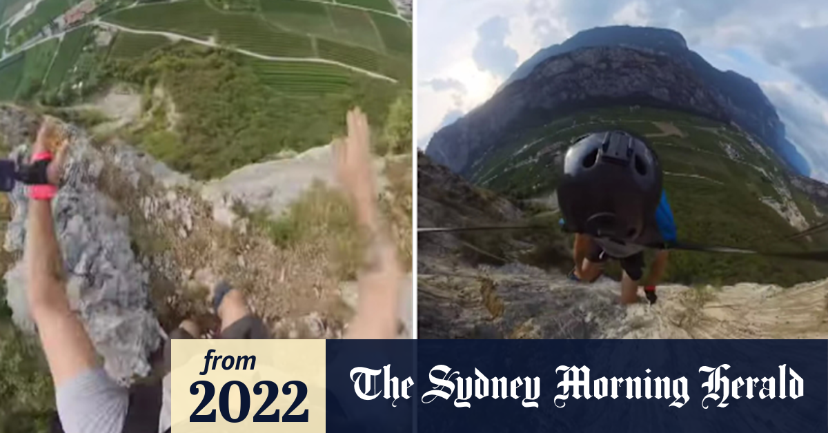 Video: Base jumper gets stuck in tree