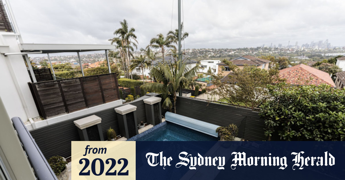 A peek inside the Caddick house