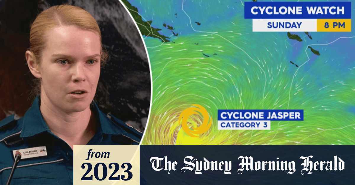 Video: Cyclone Jasper inches closer to Queensland