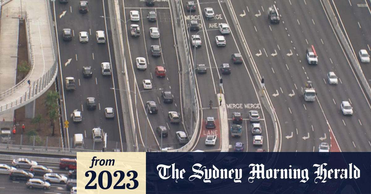 Video: Fourth day of commuter chaos at Rozelle interchange