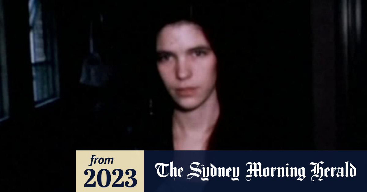 Video: Manson follower freed from prison