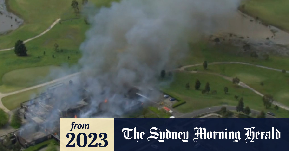 Video: Golf clubhouse destroyed by fire in Victoria's Yarra Valley