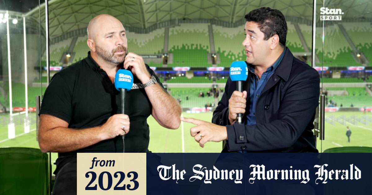 Video: 'World's worst attempt at a charge down'