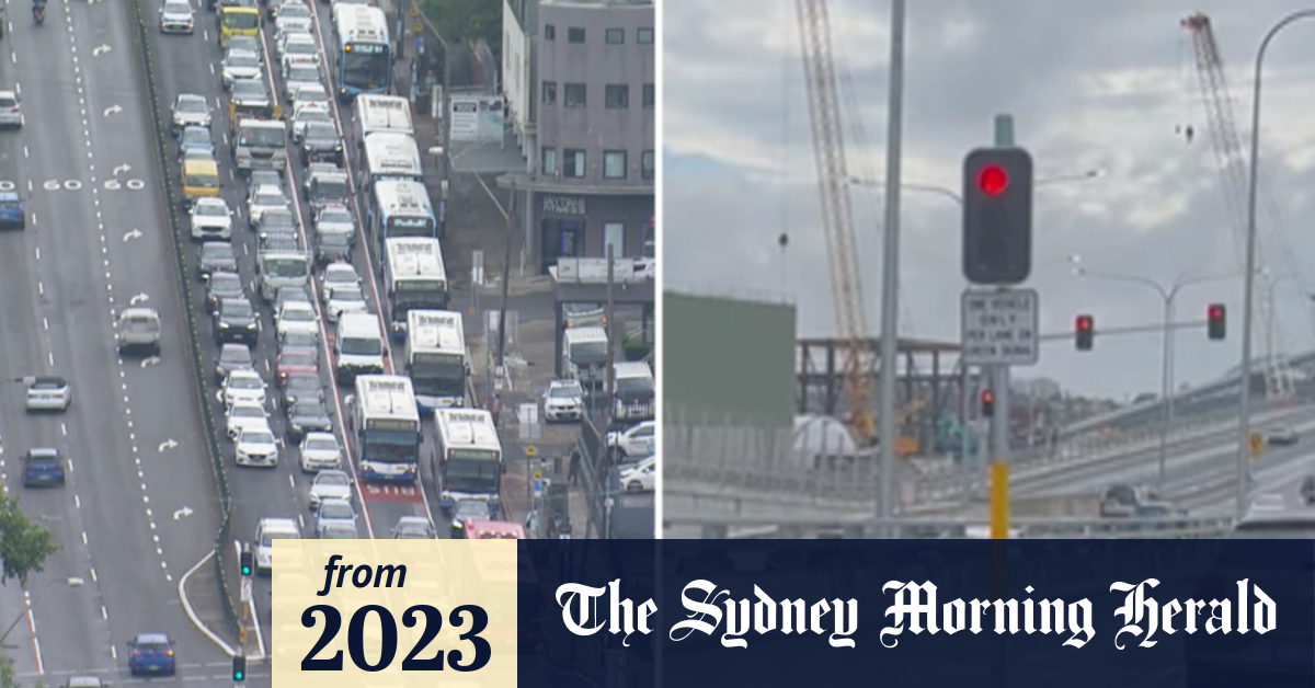 Video: Commuters struggle through third day of chaos on Rozelle interchange