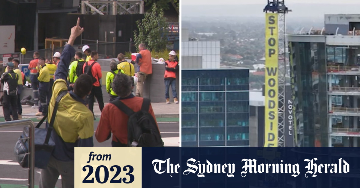 Video: Climate activists charged over crane protest