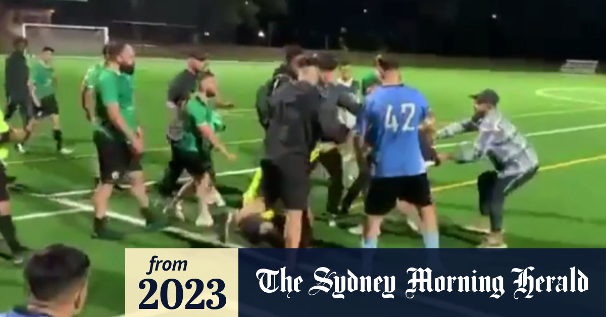 Video: Man accused of bashing ref refused bail