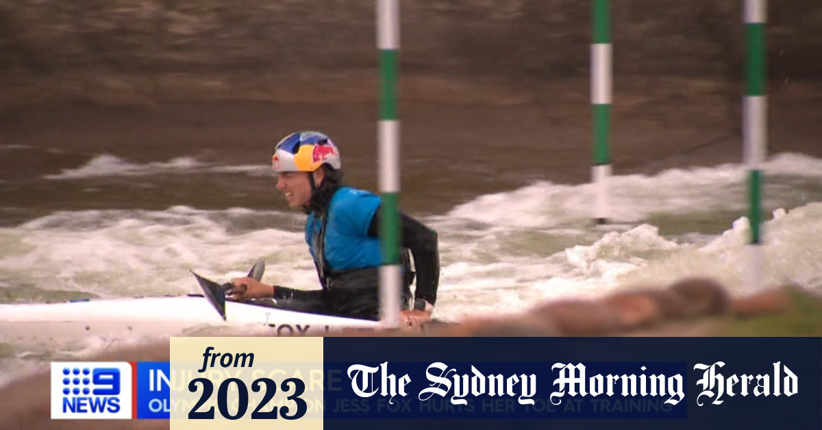 Video: Fox suffers injury scare in practice